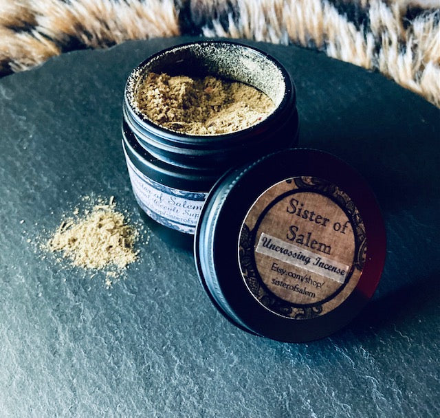 Uncrossing Incense Powder – Morbid Mementos Oddities and Occult
